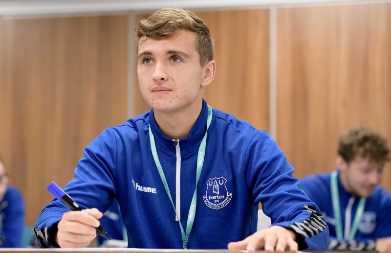Everton Football College