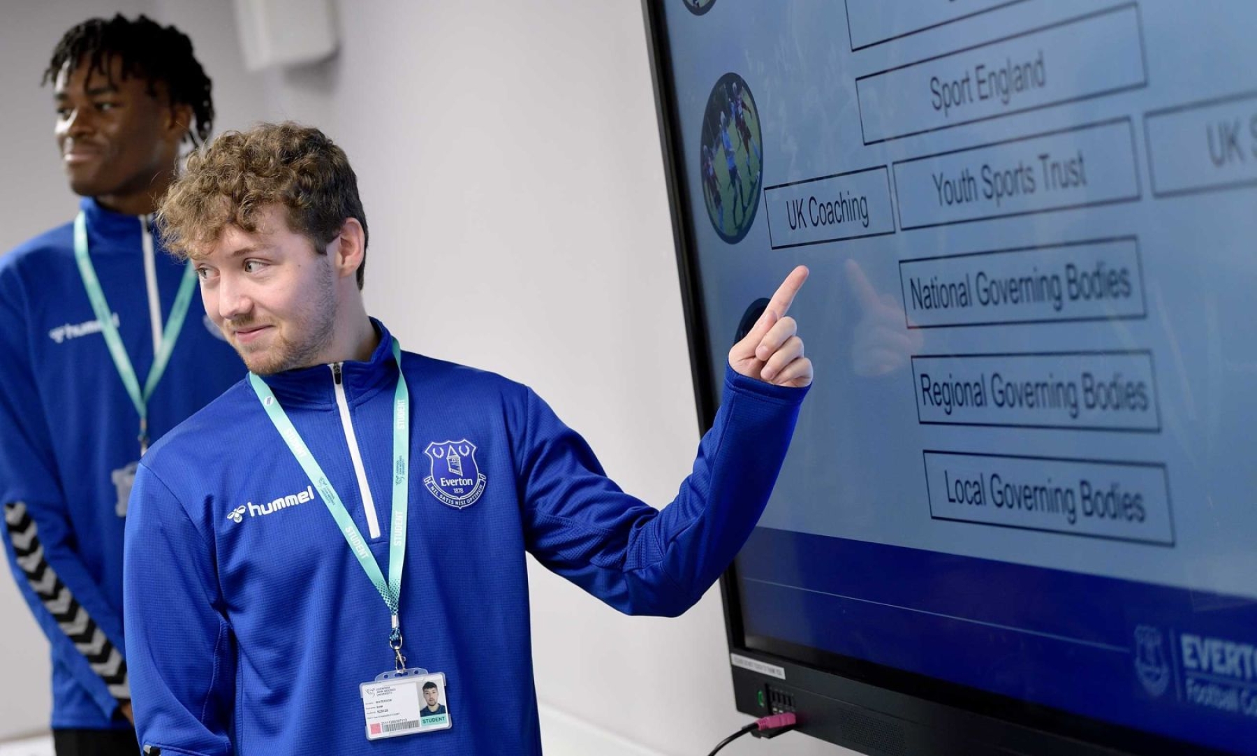 Everton Football College
